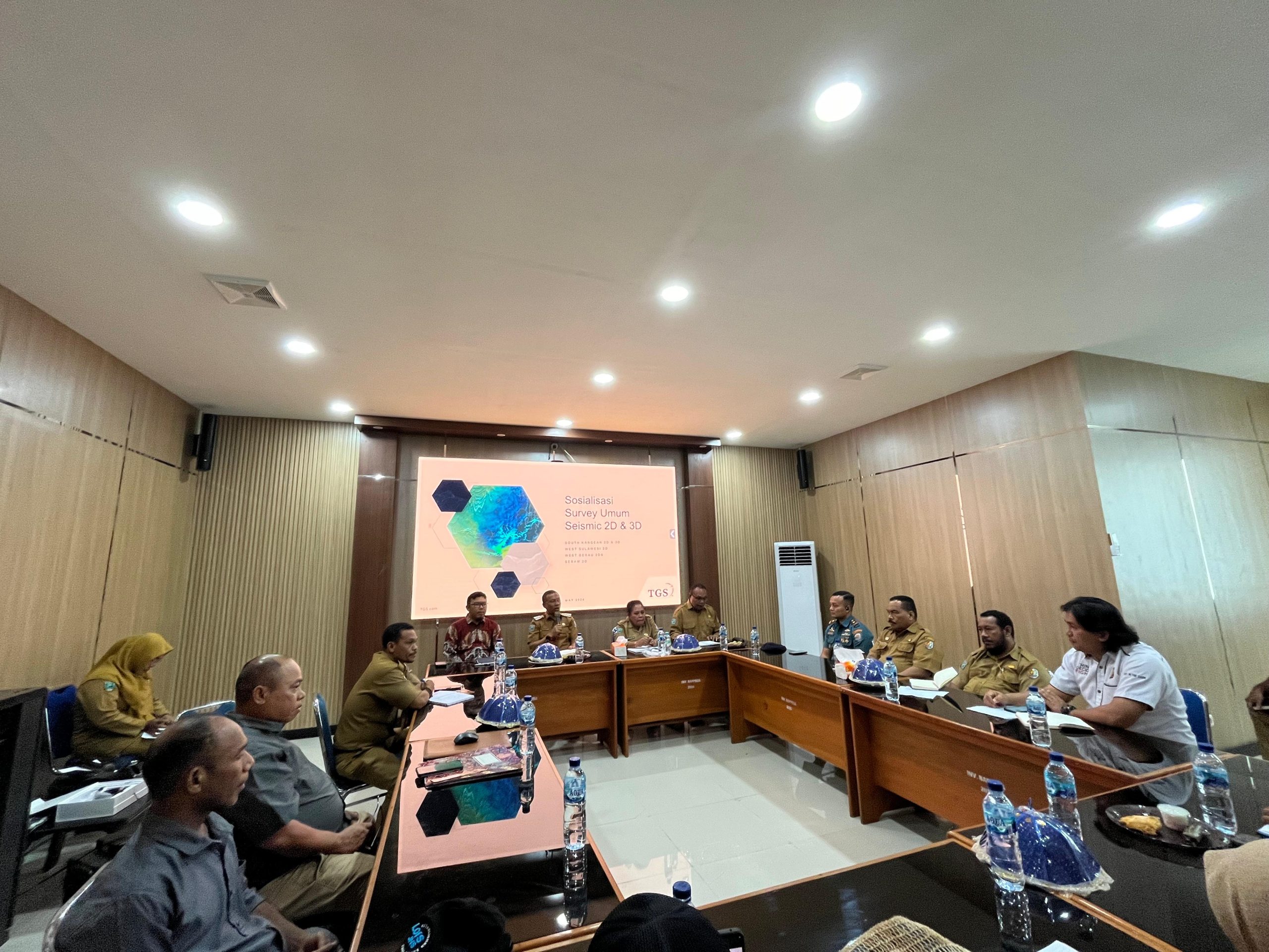 Resmi, Bupati Untung Tamsil Buka Sosialisasi Survei Seismik Laut 2D di ...